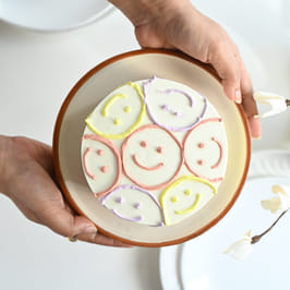 Mini Cake - Order Mini Cakes Online for Birthday & Anniversary