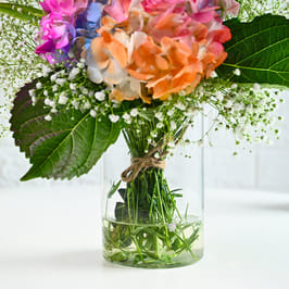 Buy Hydrangeas Online | Gorgeous Hydrangea Bouquet at FlowerAura