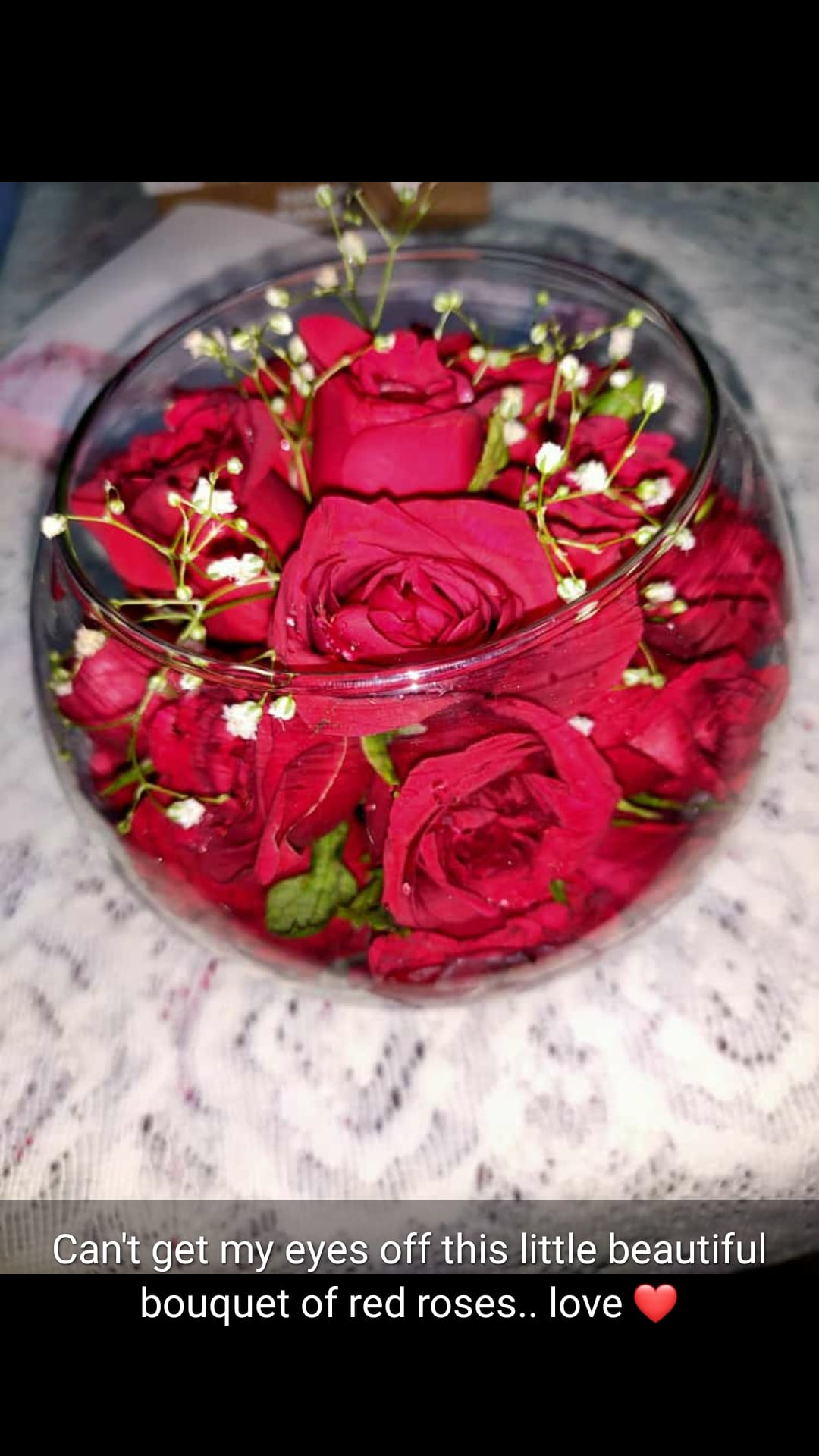 Send a Bunch of Roses Poses Flower Online, Price Rs.849 | FlowerAura