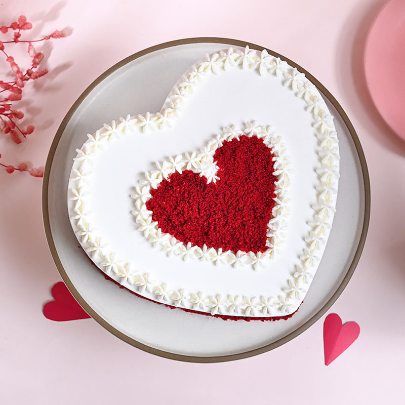 Heart Shape Cake Online | Order Heart Cake for Birthday | FlowerAura