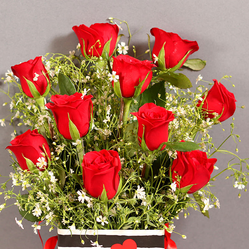 Valentine Flower, Cake and Gift Combos | Buy Valentine Combo Gifts ...