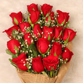 Send a Bunch of Love Swirl Roses Flower Online, Price Rs.1049 | FlowerAura